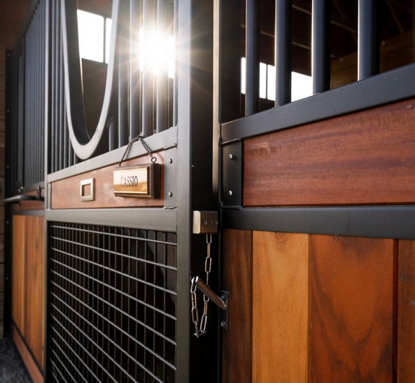 Latch systems - American Stalls