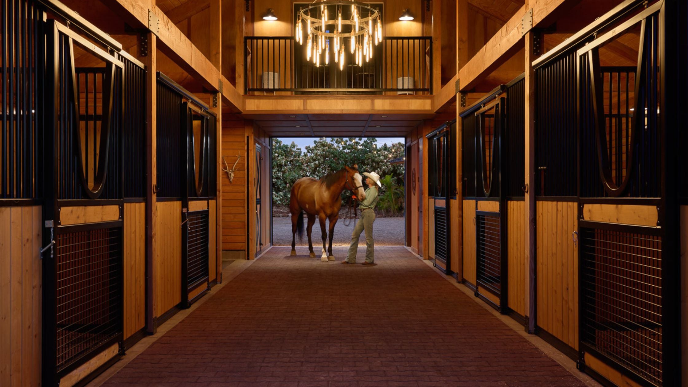American Stalls: Premium Sliding Stall Fronts
